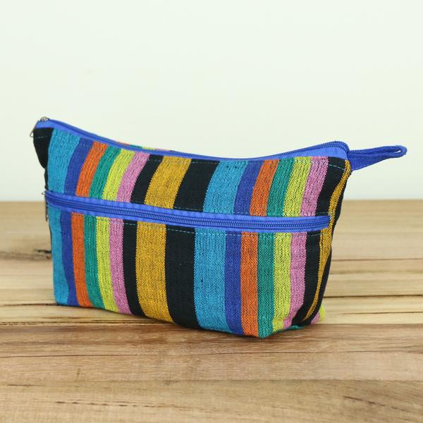Product Details: Handloom zip Purses