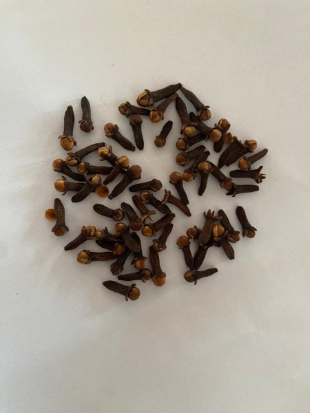 Product Details: Ceylon Hand Picked Cloves
